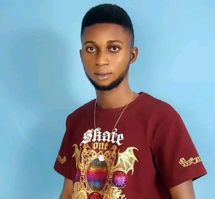 Samuel Momoh-Web developer